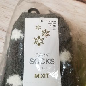 Mixit | Accessories | Plush Socks 2 Pair | Poshmark